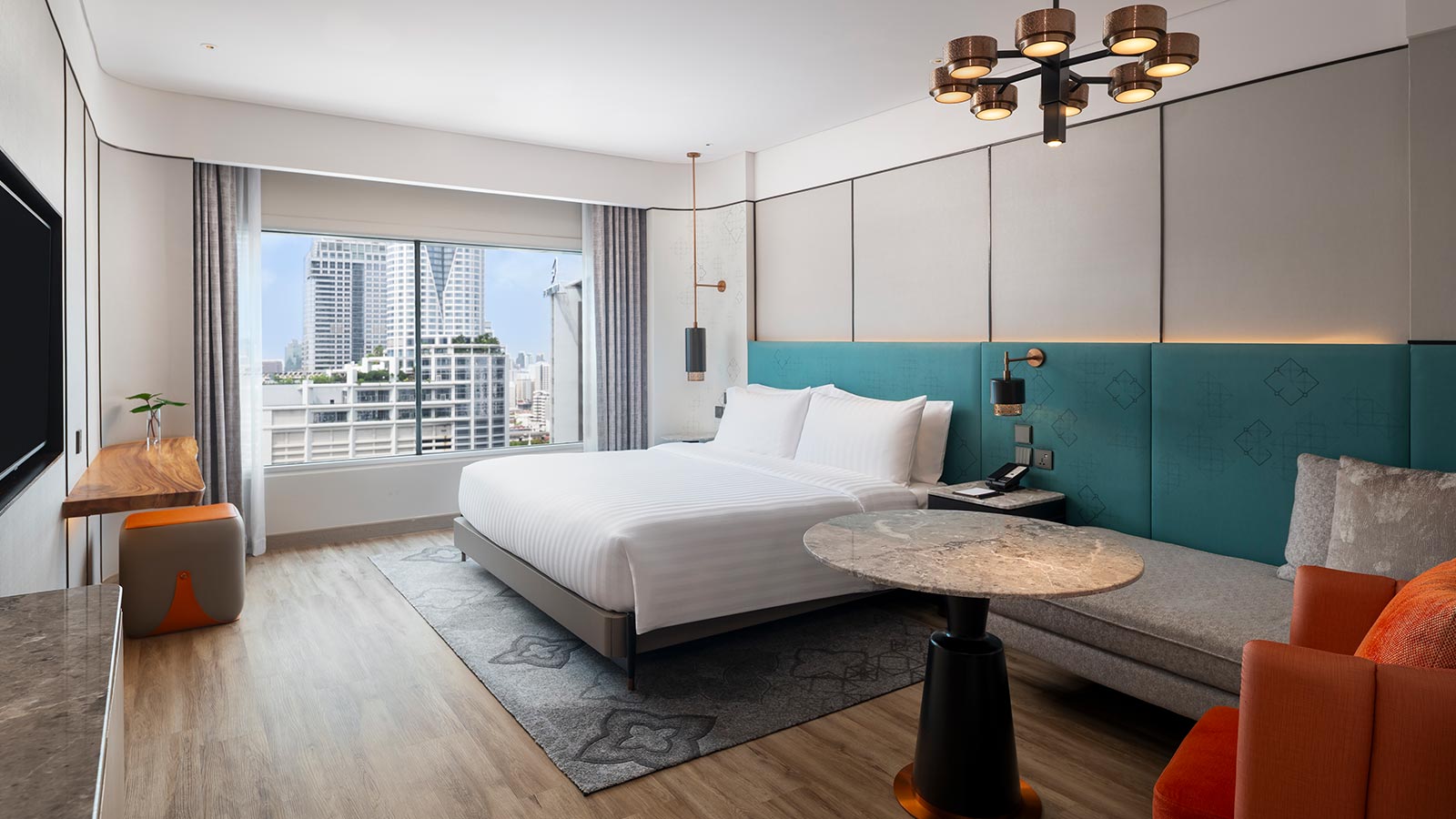 Hotel Rooms Bangkok | Club Premier Room at Amati BKK