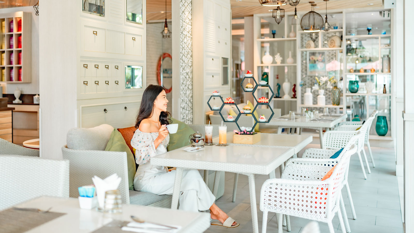 5-Star Resort on Chaweng Beach Dining | Amari Koh Samui Amaya Café