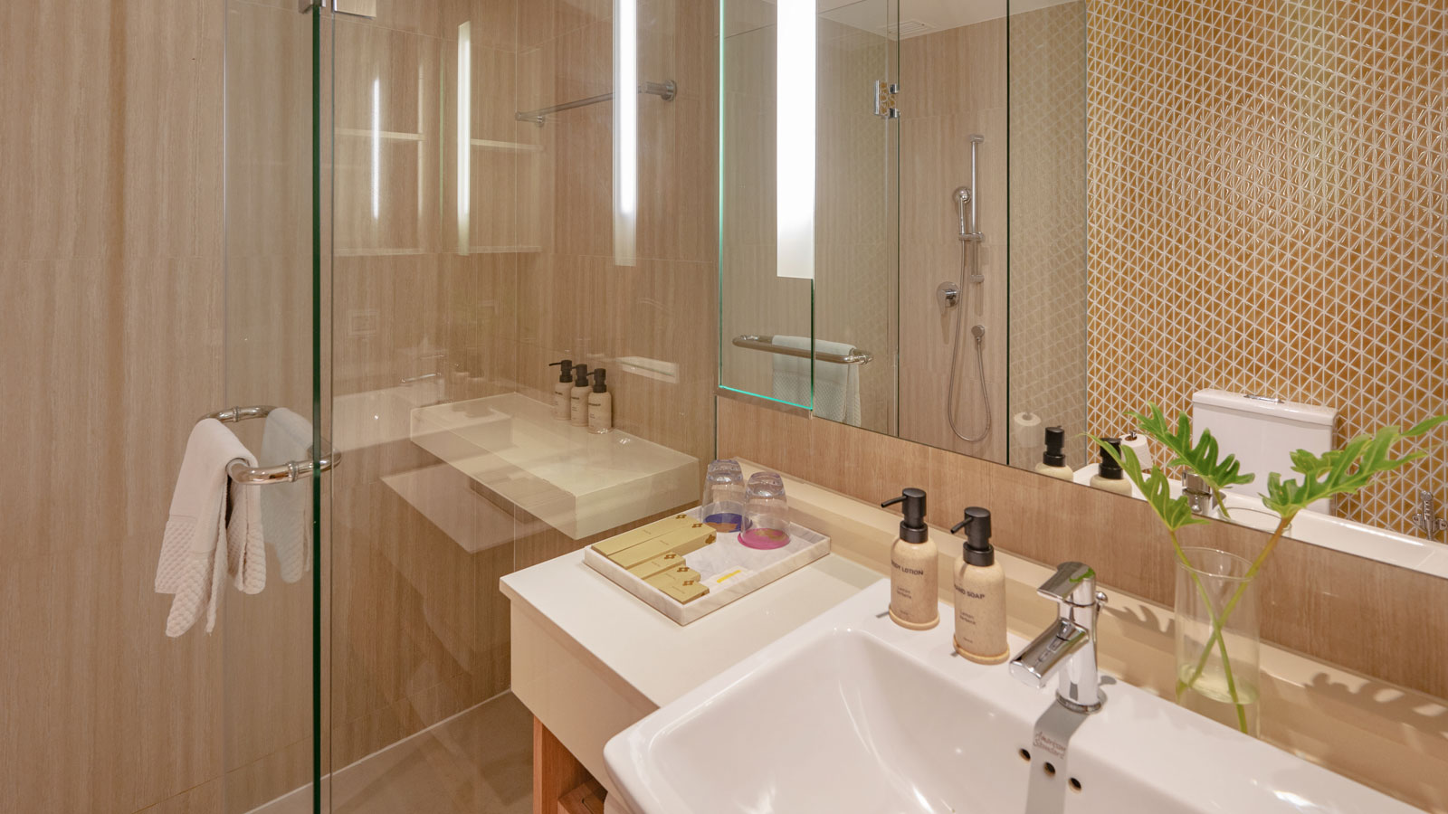 5-Star Resort on Chaweng Beach Accommodation | Amari Koh Samui Deluxe ...