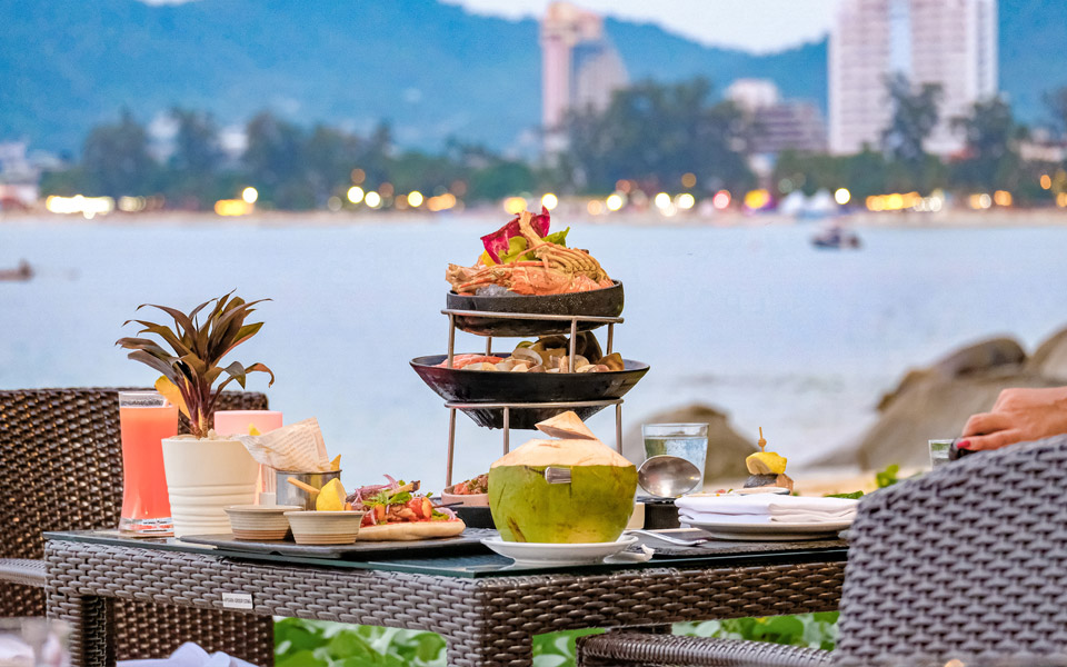 5-Star Resort on Patong Beach Dining | Amari Phuket The Jetty