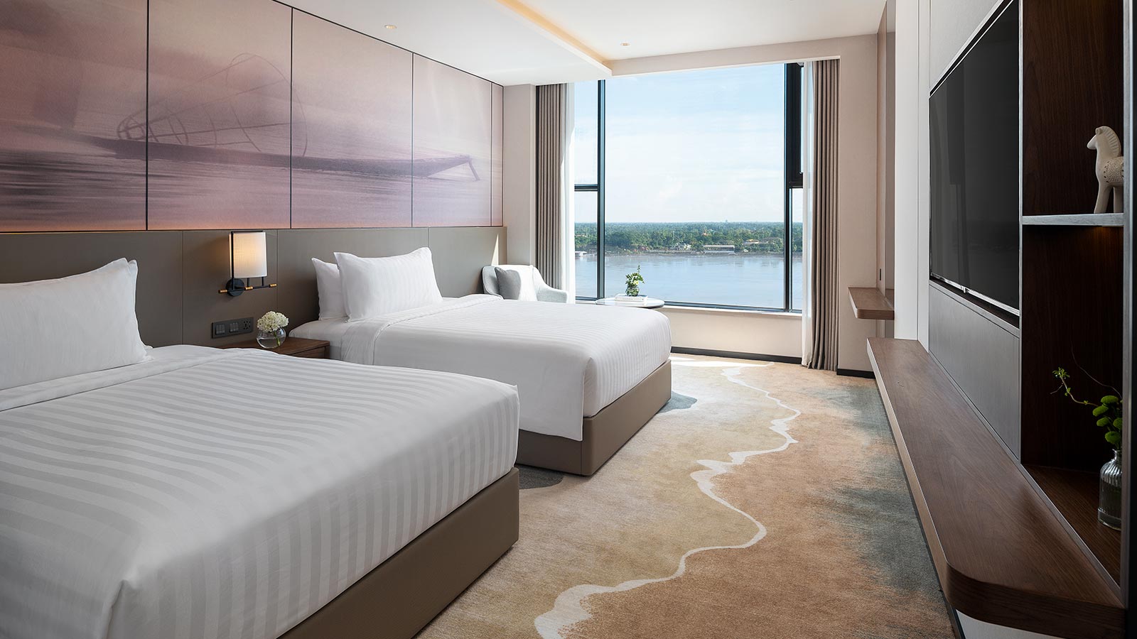 Vientiane Where to Stay | Deluxe River View Room Amari