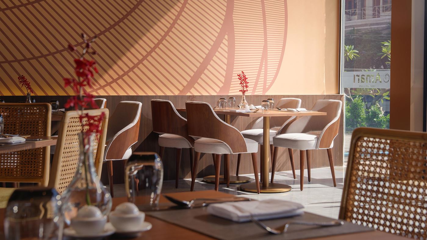 Restaurant Vientiane | Breakfast, Dining & Bars Amari