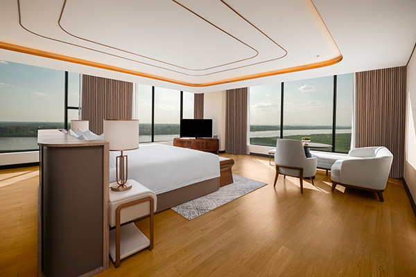 Rooms & Suites with River and City Views at Amari Vientiane
