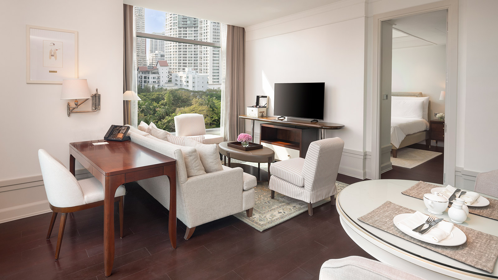 Nice Area to Stay Bangkok | One Bedroom Corner Prestige Club