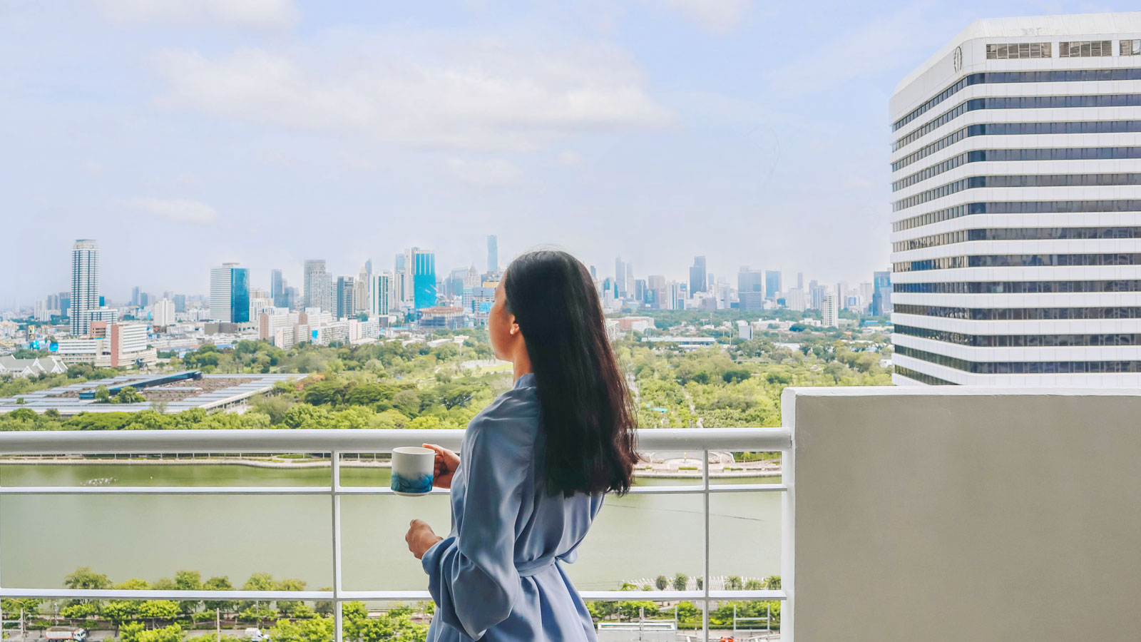 Studio Lakeview Serviced Apartments for Long Stay in Asoke CBD | Shama ...