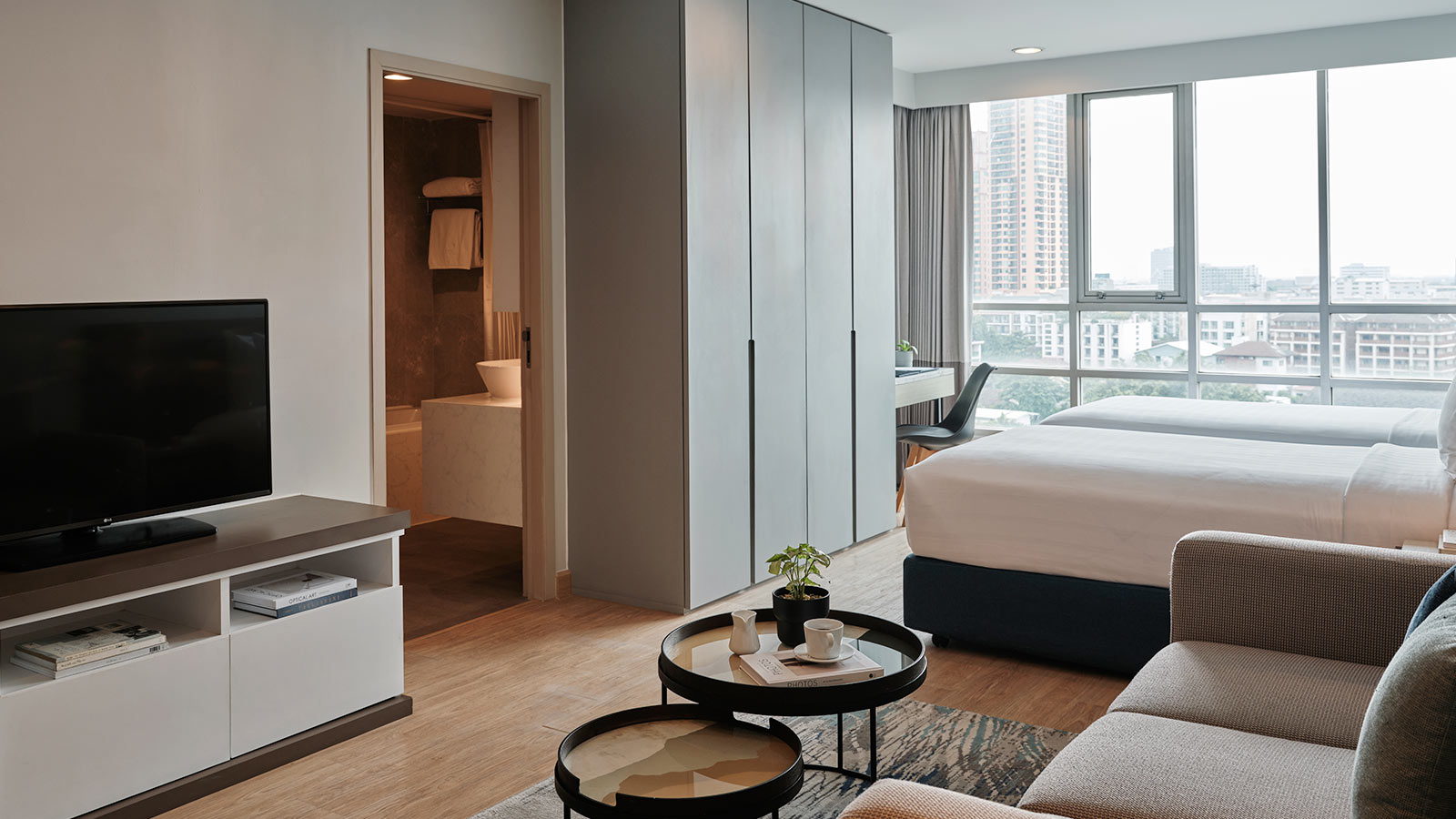 Studio Serviced Apartments for Monthly Stay in Asoke CBD | Shama ...