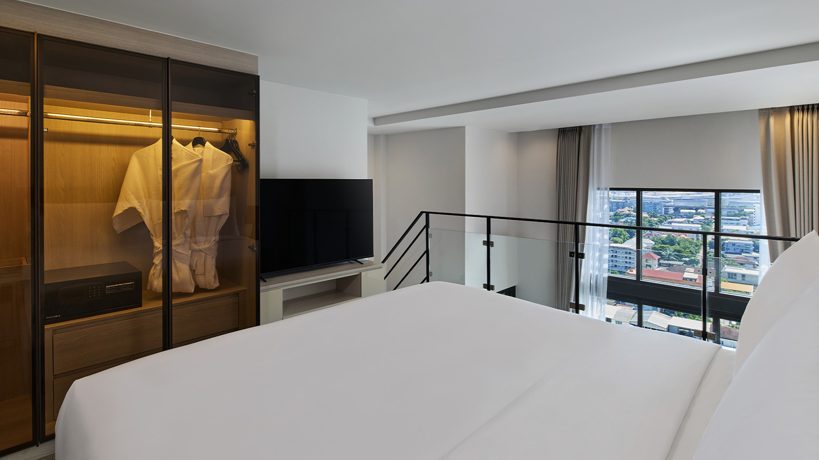 Bangkok Loft Apartment | Grand Deluxe One Bedroom Loft - Plus